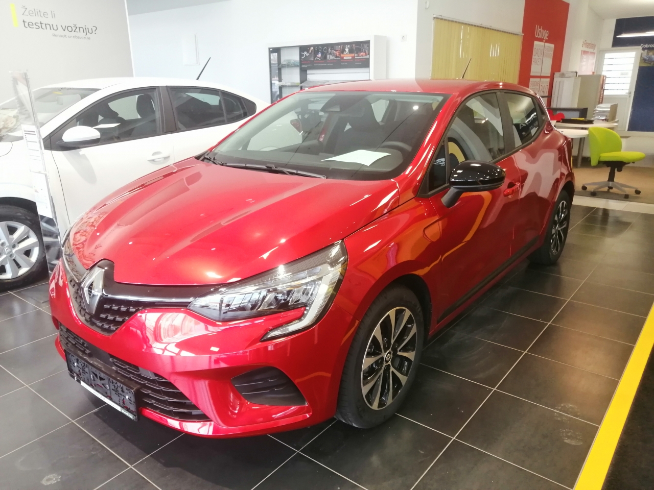 Nova vozila na zalihi | Renault Srbija